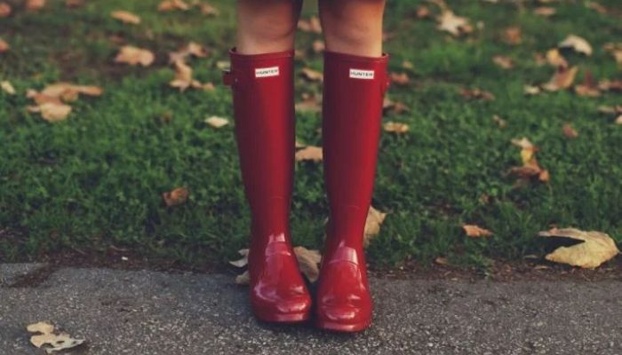 Are Hunter Boots Worth It? [Reviewed by Professionals]