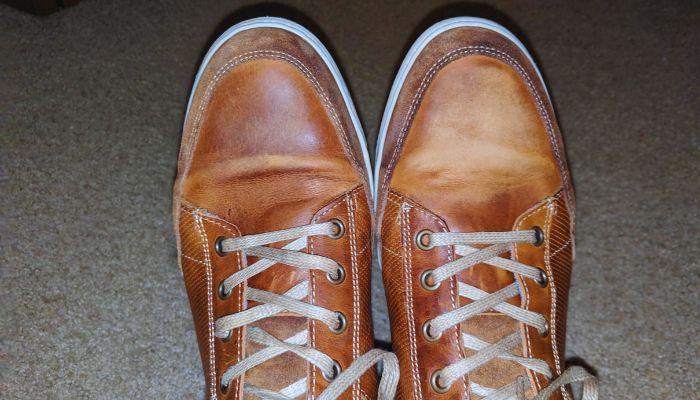 Can You Put Leather Shoes In The Washer? [Handy Or Harmful]