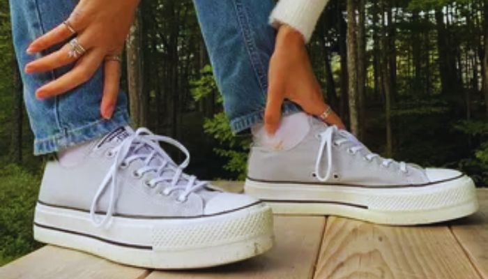 How Long Do Converse Last? [Average Lifespan of Converse]