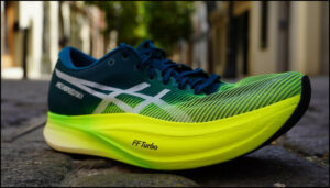 Asics Metaspeed Sky vs Edge: Battle of Best Racing Shoe