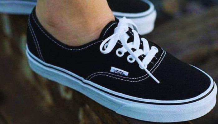 Do Vans Come in Wide? [Vans Sneakers for Wide Feet]